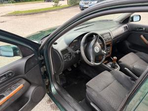 Zaļš Volkswagen Bora 2000 Anykščiai, ar dzinēja tilpumu 1.90 L un nobraukumu 479 tūkst. km par 440 €, foto 8 vietnē AUTOMOTO.COM.LV