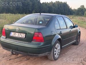 Зеленый Фольксваген Бора 2000 в Гулбене, объемом двигателя 1.90 л и пробегом 362 тыс. км за 1100 €, фото 3 на AUTOMOTO.COM.LV