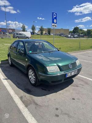 Green Volkswagen Bora 2002 in Vilnius, with an engine capacity of 1.90 L and mileage of 274 thousand km for 600 €, photo 3 on AUTOMOTO.COM.LV