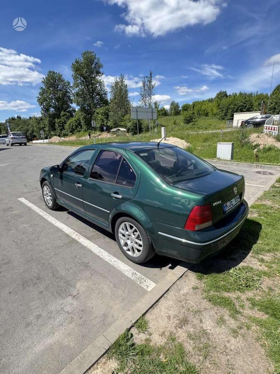Green Volkswagen Bora 2002 in Vilnius, with an engine capacity of 1.90 L and mileage of 274 thousand km for 600 €, photo 6 on AUTOMOTO.COM.LV