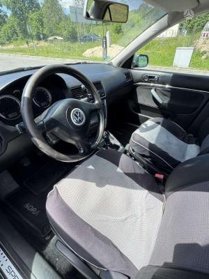 Green Volkswagen Bora 2002 in Vilnius, with an engine capacity of 1.90 L and mileage of 274 thousand km for 600 €, photo 10 on AUTOMOTO.COM.LV