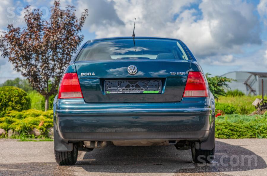 Zaļš Volkswagen Bora 2004 Limbaži, ar dzinēja tilpumu 1.60 L un nobraukumu 180 tūkst. km par 2500 €, foto 12 vietnē AUTOMOTO.COM.LV