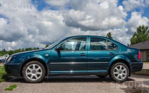 Green Volkswagen Bora 2004 in Limbazi, with an engine capacity of 1.60 L and mileage of 180 thousand km for 2500 €, photo 8 on AUTOMOTO.COM.LV