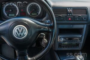 Green Volkswagen Bora 2004 in Limbazi, with an engine capacity of 1.60 L and mileage of 180 thousand km for 2500 €, photo 18 on AUTOMOTO.COM.LV