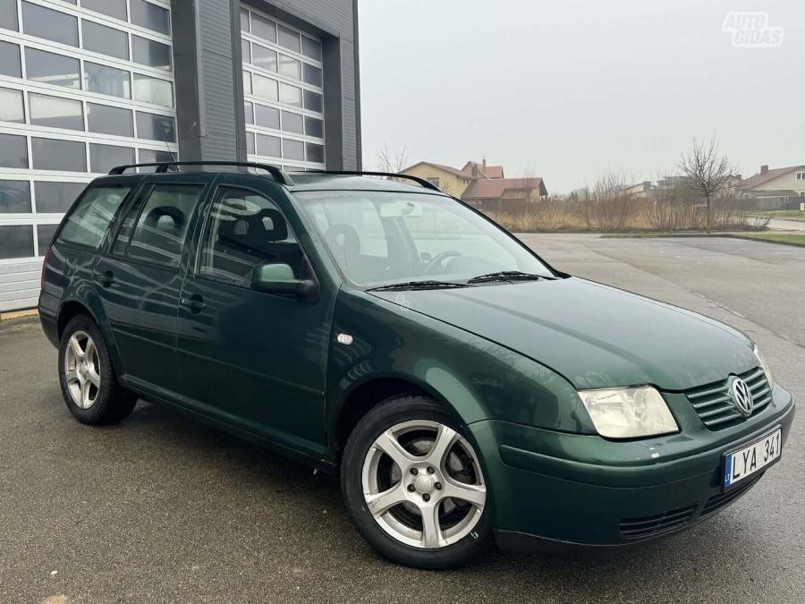 Zaļš Volkswagen Bora 2000 Panevēža, ar dzinēja tilpumu 1.90 L un nobraukumu 278 tūkst. km par 680 €, foto 1 vietnē AUTOMOTO.COM.LV