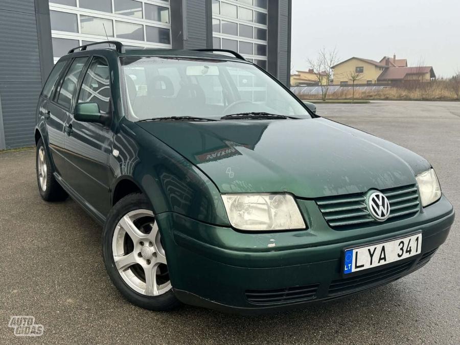 Zaļš Volkswagen Bora 2000 Panevēža, ar dzinēja tilpumu 1.90 L un nobraukumu 278 tūkst. km par 680 €, foto 2 vietnē AUTOMOTO.COM.LV