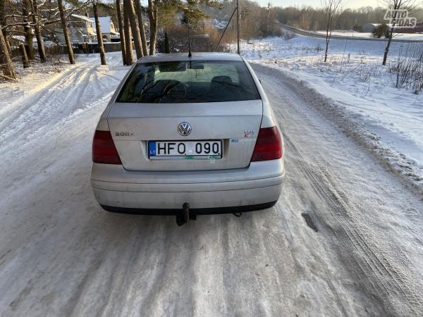 Серый Фольксваген Бора 1999 в Укмерге, объемом двигателя 1.90 л и пробегом 45 тыс. км за 850 €, фото 5 на AUTOMOTO.COM.LV