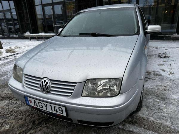 Grey Volkswagen Bora 1999 in Vilnius, with an engine capacity of 1.90 L and mileage of 466 thousand km for 1250 €, photo 9 on AUTOMOTO.COM.LV