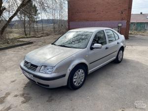 Grey Volkswagen Bora 1999 in Panevezys, with an engine capacity of 1.90 L and mileage of 393 thousand km for 500 €, photo  on AUTOMOTO.COM.LV