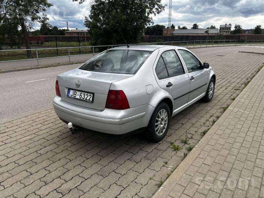 Grey Volkswagen Bora 1999 in Daugavpils, with an engine capacity of 1.90 L and mileage of 310 thousand km for 1100 €, photo 14 on AUTOMOTO.COM.LV