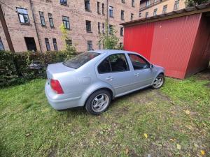 Grey Volkswagen Bora 1999 in Riga, with an engine capacity of 1.60 L and mileage of 180 thousand km for 1100 €, photo  on AUTOMOTO.COM.LV