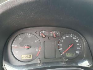 Pelēks Volkswagen Bora 2000 Vilkaviškis, ar dzinēja tilpumu 1.90 L un nobraukumu 372 tūkst. km par 850 €, foto 6 vietnē AUTOMOTO.COM.LV