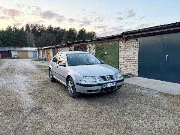 Pelēks Volkswagen Bora 2000 Rīga, ar dzinēja tilpumu 2.00 L un nobraukumu 273 tūkst. km par 1150 €, foto 2 vietnē AUTOMOTO.COM.LV