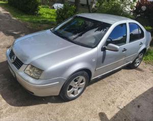 Pelēks Volkswagen Bora 2000 Kauņa, ar dzinēja tilpumu 1.90 L un nobraukumu 400 tūkst. km par 1200 €, foto 4 vietnē AUTOMOTO.COM.LV