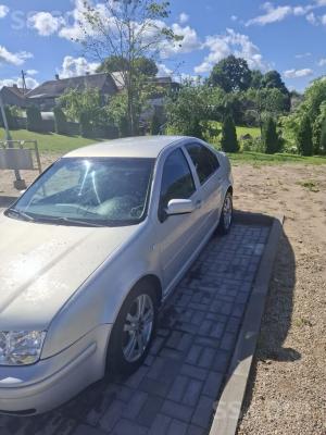 Pelēks Volkswagen Bora 2000 Jēkabpils, ar dzinēja tilpumu 1.90 L un nobraukumu 338 tūkst. km par 1300 €, foto 9 vietnē AUTOMOTO.COM.LV