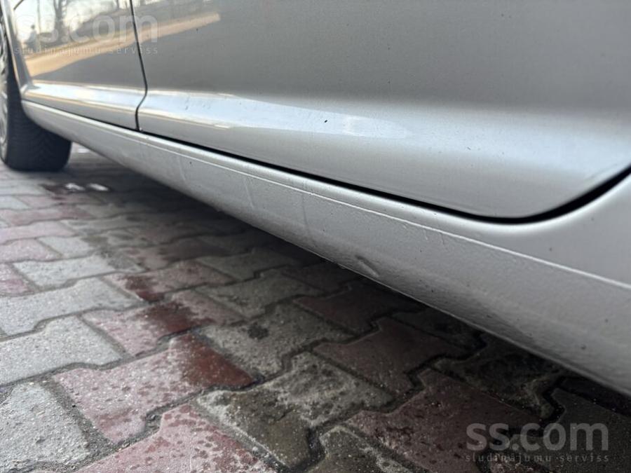 Grey Volkswagen Bora 2000 in Riga, with an engine capacity of 1.60 L and mileage of 230 thousand km for 1000 €, photo 10 on AUTOMOTO.COM.LV