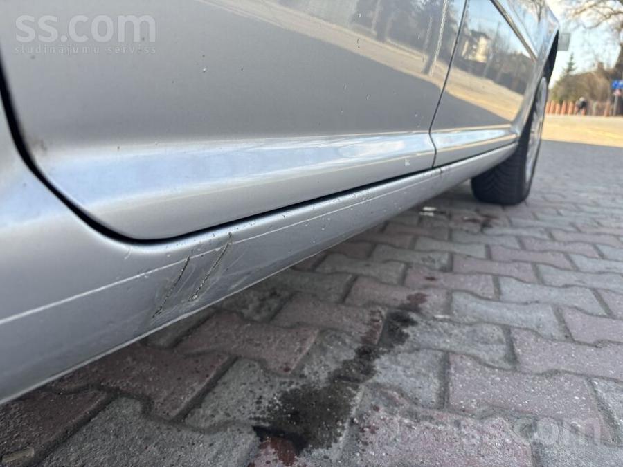 Grey Volkswagen Bora 2000 in Riga, with an engine capacity of 1.60 L and mileage of 230 thousand km for 1000 €, photo 11 on AUTOMOTO.COM.LV
