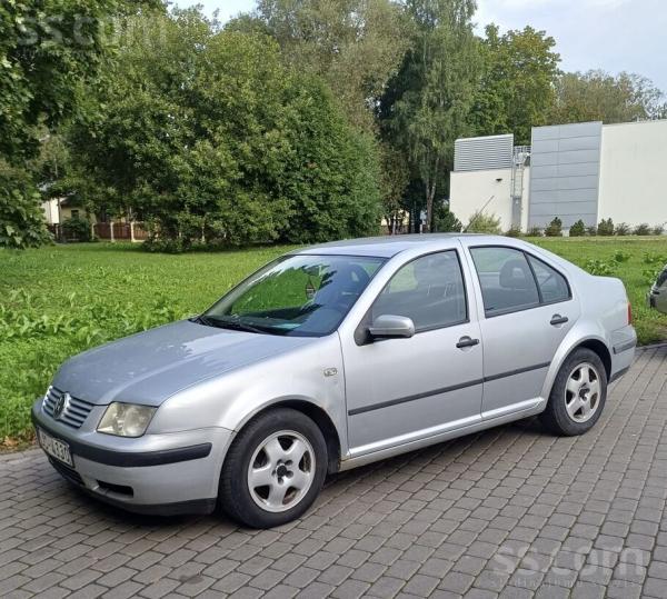 Grey Volkswagen Bora 2000 in Riga, with an engine capacity of 1.90 L and mileage of 257 thousand km for 1200 €, photo 1 on AUTOMOTO.COM.LV