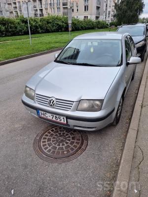 Grey Volkswagen Bora 2000 in Riga, with an engine capacity of 1.90 L and mileage of 227 thousand km for 800 €, photo  on AUTOMOTO.COM.LV
