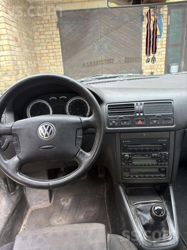 Pelēks Volkswagen Bora 2001 Rīga, ar dzinēja tilpumu 1.90 L un nobraukumu 488 tūkst. km par 450 €, foto 4 vietnē AUTOMOTO.COM.LV