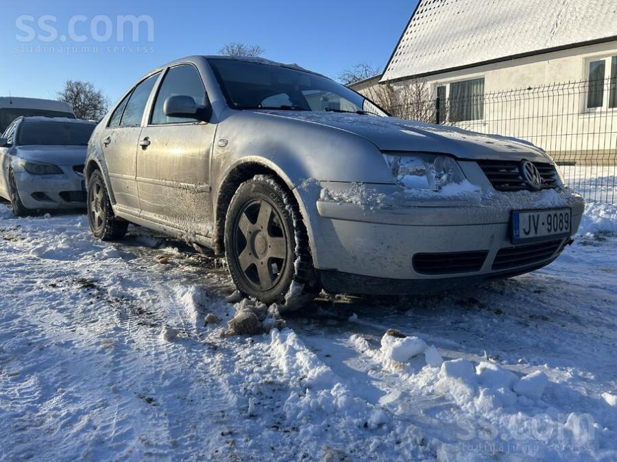 Grey Volkswagen Bora 2003 in Riga, with an engine capacity of 1.90 L and mileage of 341 thousand km for 1350 €, photo 2 on AUTOMOTO.COM.LV