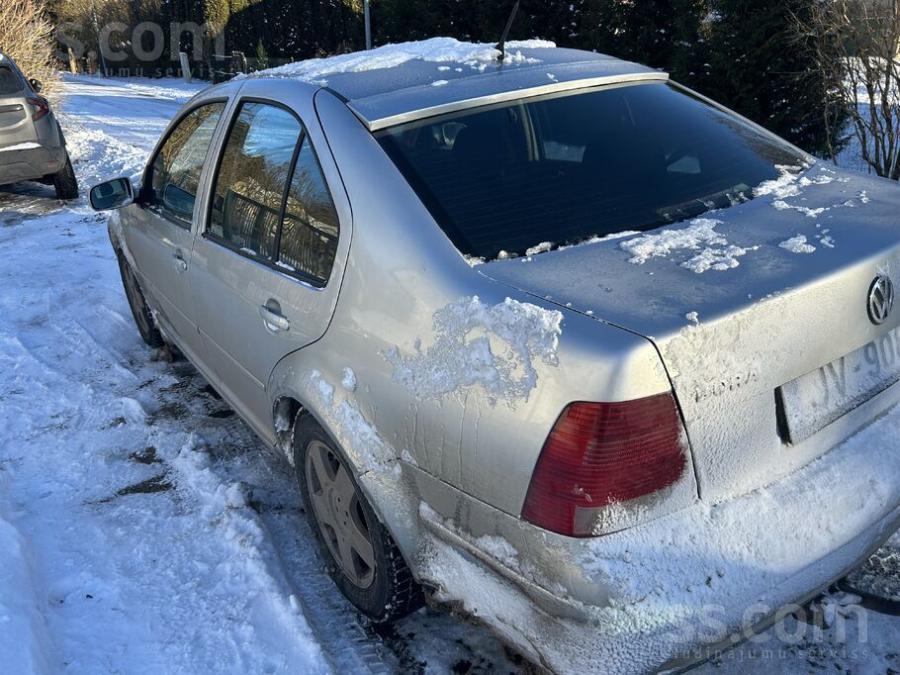 Grey Volkswagen Bora 2003 in Riga, with an engine capacity of 1.90 L and mileage of 341 thousand km for 1350 €, photo 4 on AUTOMOTO.COM.LV
