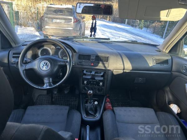 Pelēks Volkswagen Bora 2003 Rīga, ar dzinēja tilpumu 1.90 L un nobraukumu 341 tūkst. km par 1350 €, foto 5 vietnē AUTOMOTO.COM.LV