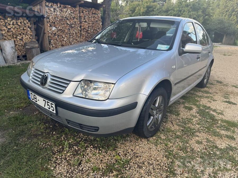 Pelēks Volkswagen Bora 2003 Rīga, ar dzinēja tilpumu 1.90 L un nobraukumu 312 tūkst. km par 1850 €, foto 1 vietnē AUTOMOTO.COM.LV