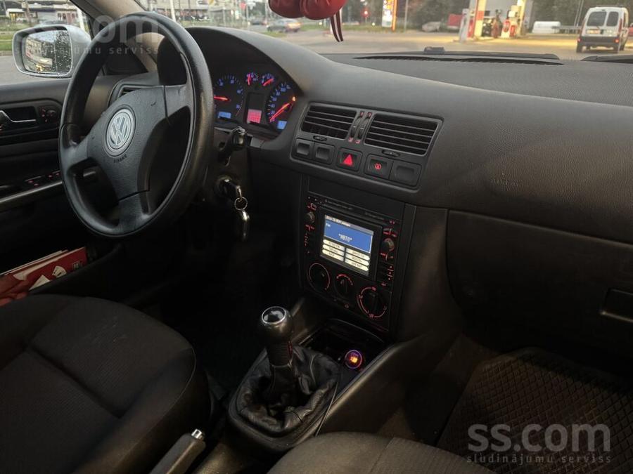 Pelēks Volkswagen Bora 2003 Rīga, ar dzinēja tilpumu 1.90 L un nobraukumu 312 tūkst. km par 1850 €, foto 8 vietnē AUTOMOTO.COM.LV