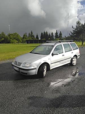 Grey Volkswagen Bora 2000 in Utena, with an engine capacity of 1.90 L and mileage of 375 thousand km for 700 €, photo 8 on AUTOMOTO.COM.LV