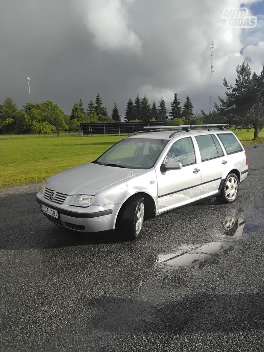 Grey Volkswagen Bora 2000 in Utena, with an engine capacity of 1.90 L and mileage of 375 thousand km for 700 €, photo 8 on AUTOMOTO.COM.LV