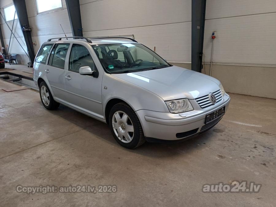 Pelēks Volkswagen Bora 2001 Paide, ar dzinēja tilpumu 2.00 L un nobraukumu 174 tūkst. km par 2800 €, foto 5 vietnē AUTOMOTO.COM.LV