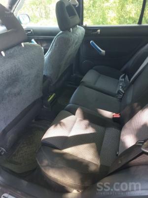 Pelēks Volkswagen Bora 2001 Saldus, ar dzinēja tilpumu 1.90 L un nobraukumu 500 tūkst. km par 1950 €, foto 8 vietnē AUTOMOTO.COM.LV
