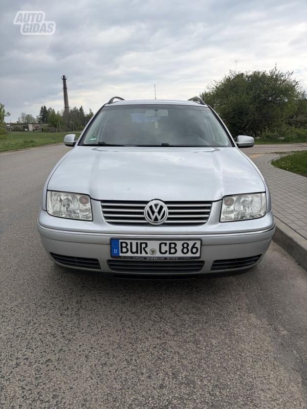 Pelēks Volkswagen Bora 2002 Lazdijai, ar dzinēja tilpumu 1.60 L un nobraukumu 294 tūkst. km par 2250 €, foto 1 vietnē AUTOMOTO.COM.LV