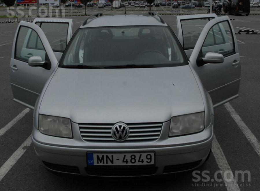 Pelēks Volkswagen Bora 2002 Rīga, ar dzinēja tilpumu 1.60 L un nobraukumu 268 tūkst. km par 940 €, foto 3 vietnē AUTOMOTO.COM.LV