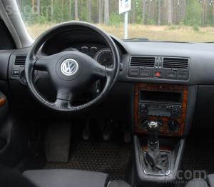 Pelēks Volkswagen Bora 2002 Rīga, ar dzinēja tilpumu 1.60 L un nobraukumu 268 tūkst. km par 940 €, foto 13 vietnē AUTOMOTO.COM.LV