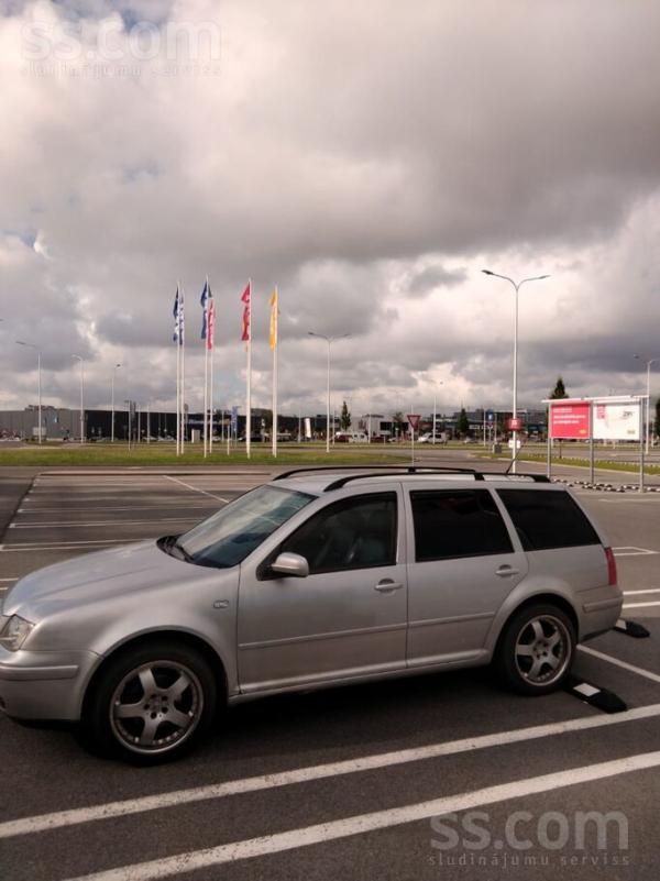 Grey Volkswagen Bora 2002 in Riga, with an engine capacity of 1.90 L and mileage of 289 thousand km for 1000 €, photo 1 on AUTOMOTO.COM.LV