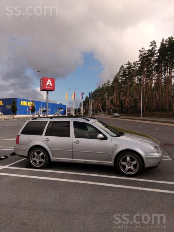 Grey Volkswagen Bora 2002 in Riga, with an engine capacity of 1.90 L and mileage of 289 thousand km for 1000 €, photo 7 on AUTOMOTO.COM.LV