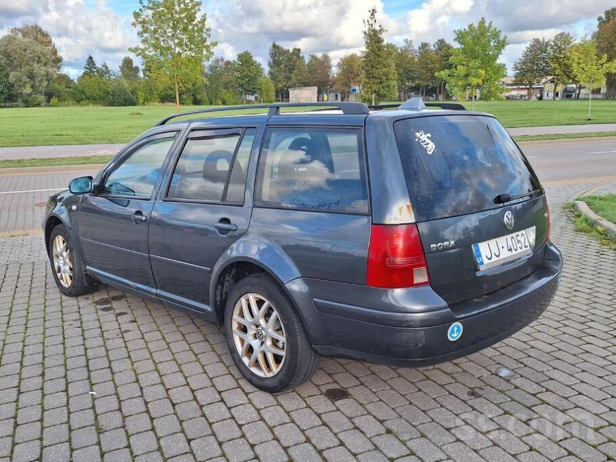 Grey Volkswagen Bora 2002 in Ventspils, with an engine capacity of 1.90 L and mileage of 437 thousand km for 850 €, photo 5 on AUTOMOTO.COM.LV