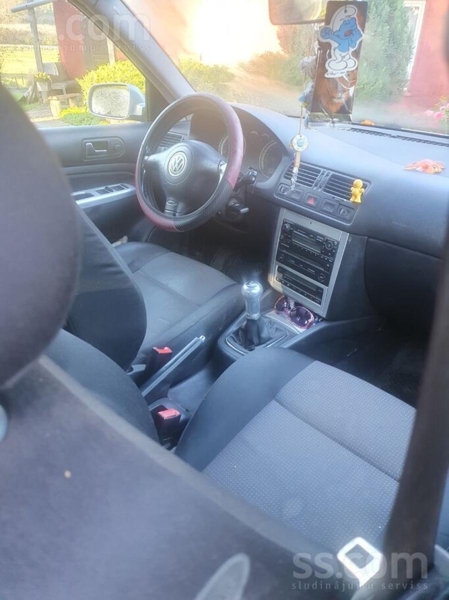 Pelēks Volkswagen Bora 2002 Talsi, ar dzinēja tilpumu 1.90 L un nobraukumu 304 tūkst. km par 2200 €, foto 8 vietnē AUTOMOTO.COM.LV