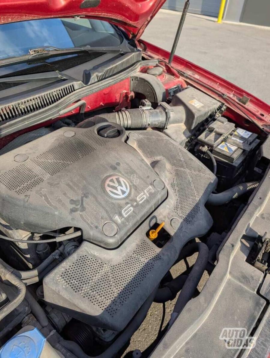 Sarkans Volkswagen Bora 1998 Visaginas, ar dzinēja tilpumu 1.60 L un nobraukumu 237 tūkst. km par 1200 €, foto 10 vietnē AUTOMOTO.COM.LV