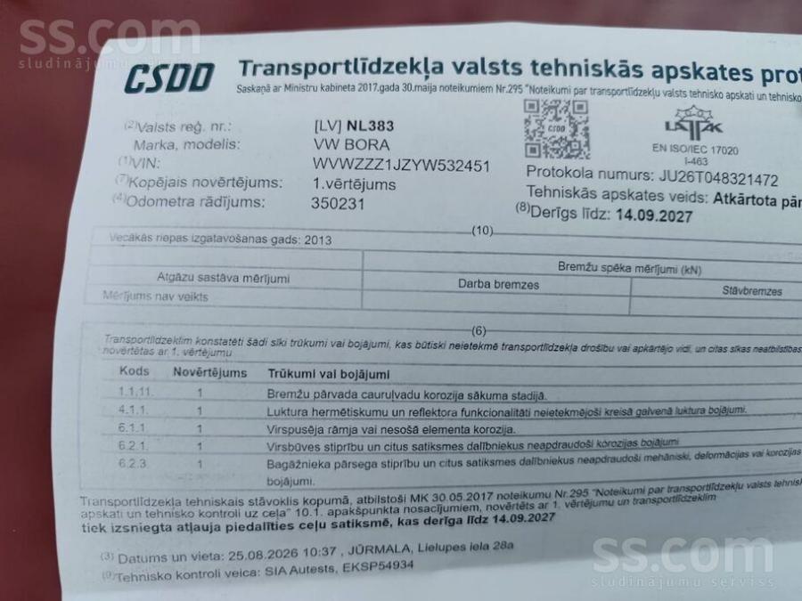 Red Volkswagen Bora 1999 in Riga, with an engine capacity of 1.60 L and mileage of 350 thousand km for 900 €, photo 5 on AUTOMOTO.COM.LV