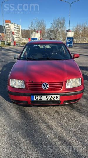 Red Volkswagen Bora 2002 in Riga, with an engine capacity of 1.90 L and mileage of 515 thousand km for 700 €, photo 5 on AUTOMOTO.COM.LV