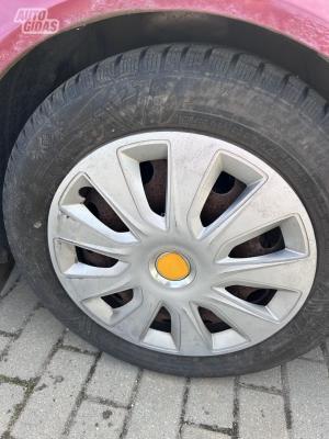 Volkswagen Bora 1998 in Vilnius, with an engine capacity of 1.60 L and mileage of 163 thousand km for 750 €, photo 9 on AUTOMOTO.COM.LV