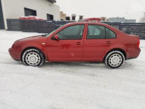 Volkswagen Bora 1999 in Siauliai, with an engine capacity of 1.90 L and mileage of 339 thousand km for 1250 €, photo 6 on AUTOMOTO.COM.LV