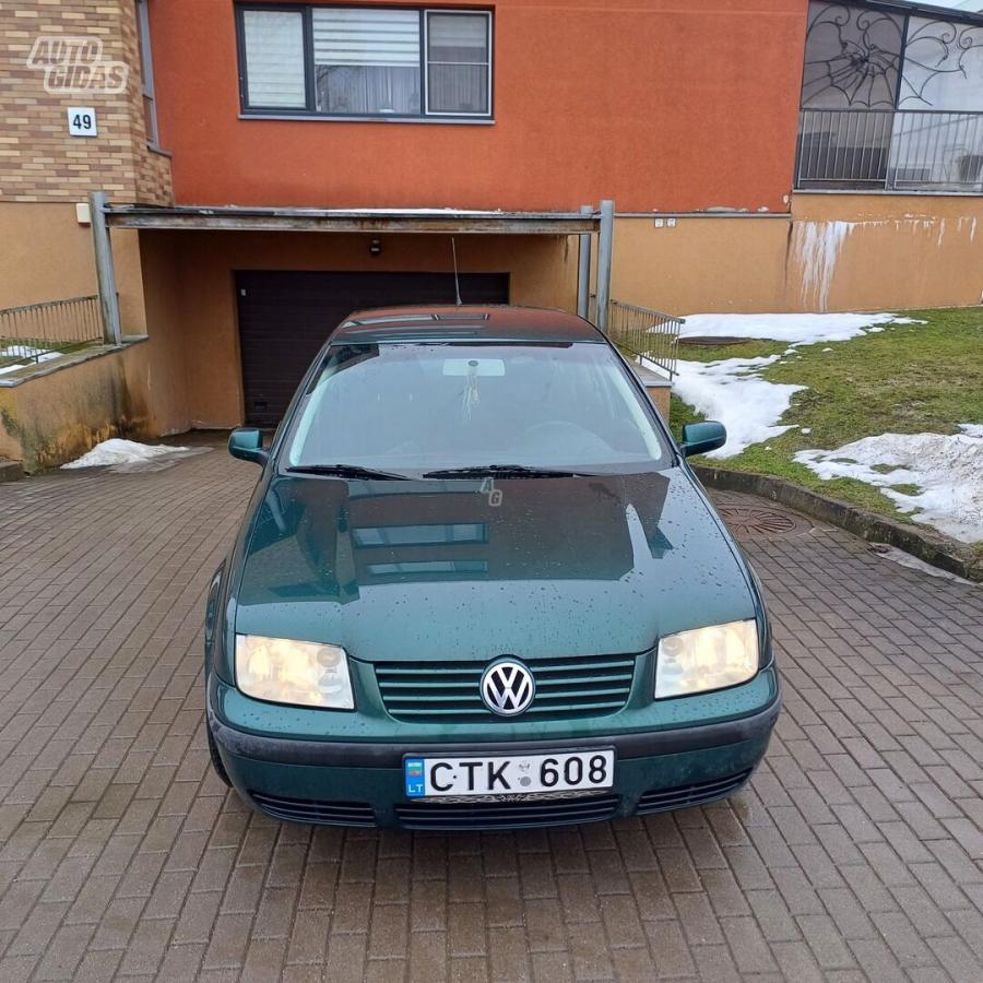 Volkswagen Bora 1999 Klaipėda, ar dzinēja tilpumu 2.00 L un nobraukumu 250 tūkst. km par 750 €, foto 3 vietnē AUTOMOTO.COM.LV