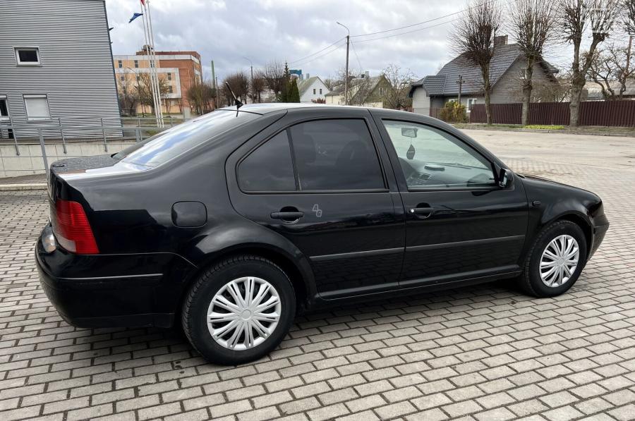 Volkswagen Bora 1999 Šauļi, ar dzinēja tilpumu 1.60 L un nobraukumu 400 tūkst. km par 1200 €, foto 8 vietnē AUTOMOTO.COM.LV