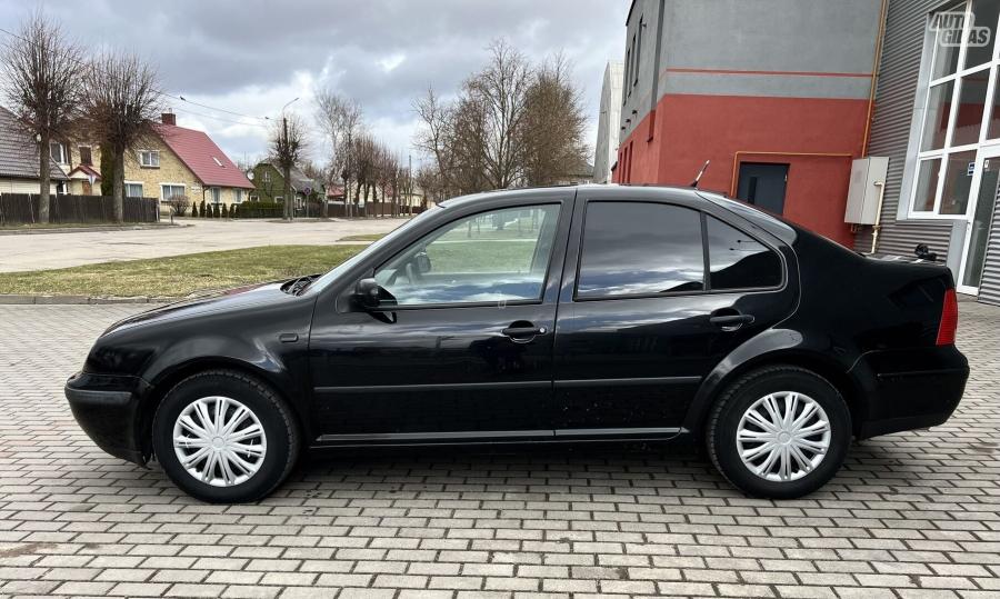 Volkswagen Bora 1999 Šauļi, ar dzinēja tilpumu 1.60 L un nobraukumu 400 tūkst. km par 1200 €, foto 10 vietnē AUTOMOTO.COM.LV
