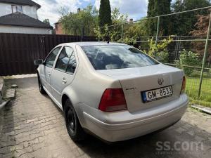 Volkswagen Bora 1999 Daugavpils, ar dzinēja tilpumu 1.60 L un nobraukumu 132 tūkst. km par 1600 €, foto 5 vietnē AUTOMOTO.COM.LV
