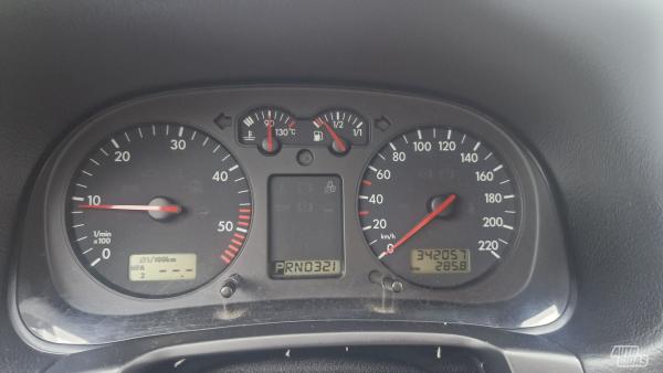 Фольксваген Бора 1999 в Вильнюс на AUTOMOTO.COM.LV Фольксваген Бора 1999 в Вильнюс, объемом двигателя 1.90 л и пробегом 342 тыс. км за 1350 €, фото 10 на AUTOMOTO.COM.LV